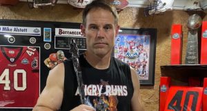 Kyle Brandt Biography, Married, Divorce, Wife, Salary, Net Worth