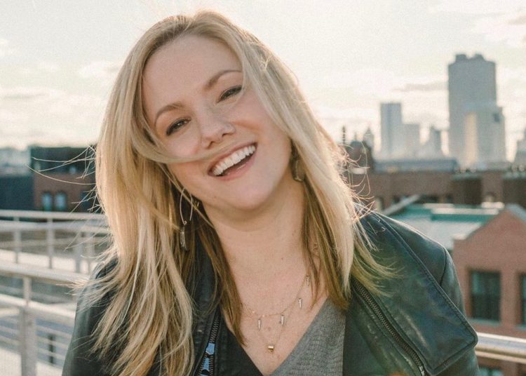 Jaymee Sire Bio [2021 Update] : Net Worth, Husband, 10 Facts